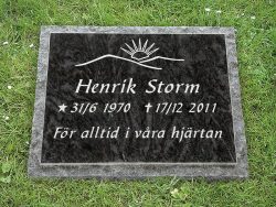 Designa gravsten till minne av en anhörig - Edurus Gravstenar